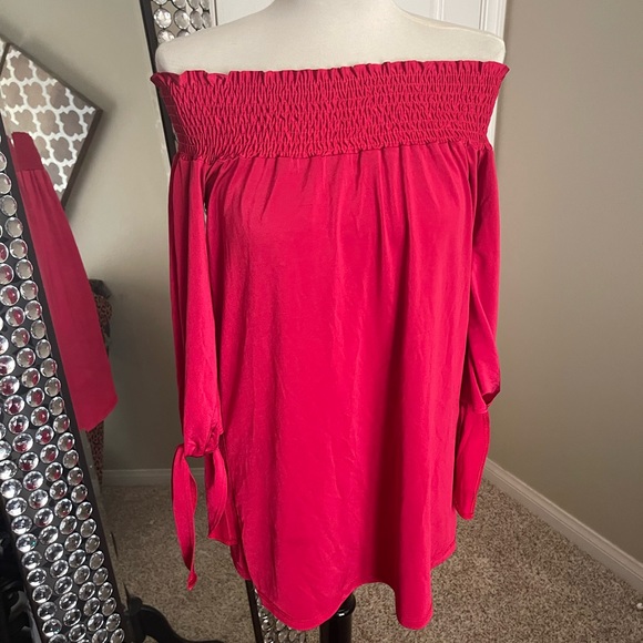 Tops | Sexy Red Top | Poshmark